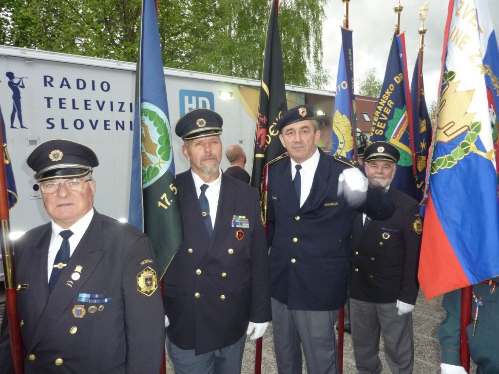 Društvo veteranov SEVER Severne Primorske - OSREDNJA DRŽAVNA PROSLAVA OB DNEVU UPORA PROTI ...